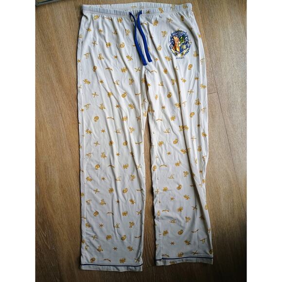 Universal Studio | Pants & Jumpsuits | The Wizarding World Of Harry ...